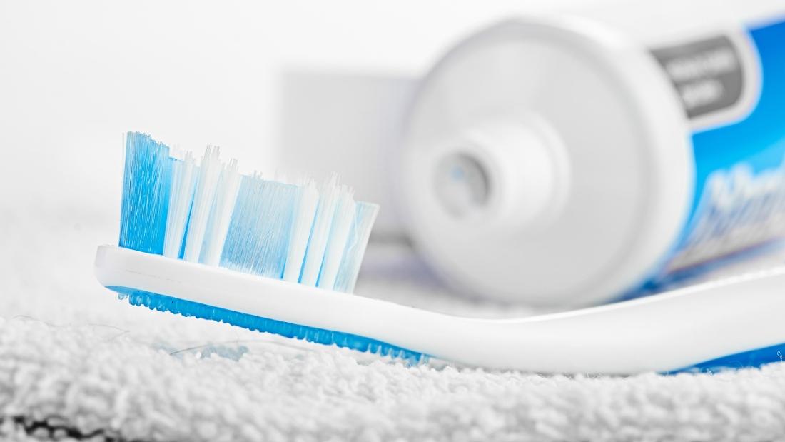 Tips for Cleaning Your Teeth | NOLA Dentures & Dentistry